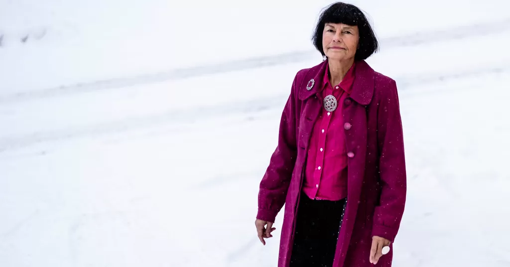 Anne Hilde har oppdratt fire fosterbarn. Nå har hun skrevet bok om en ...