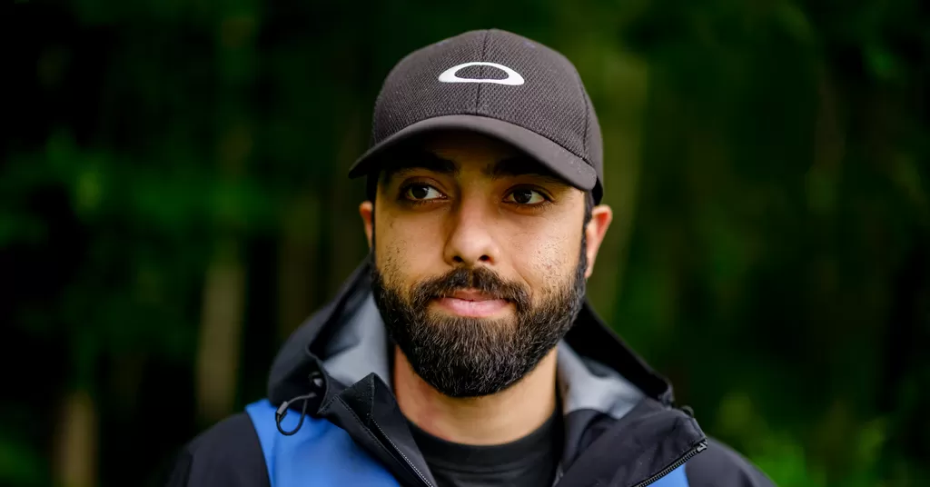 Amir var 14 år da han ble sendt med smuglere ut av Iran og til Norge i ...