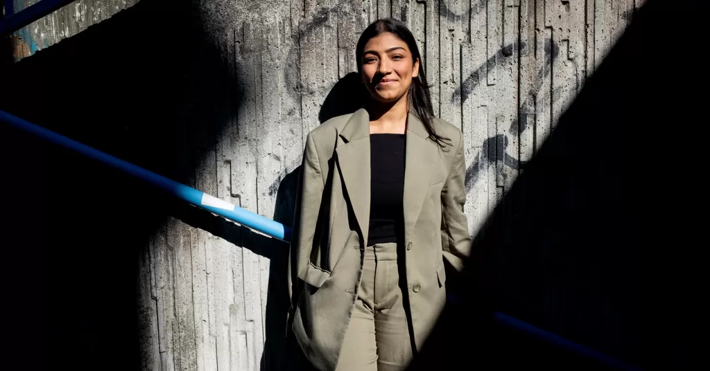 Bisma (24) vil inn på Stortinget. Det var ingen tvil om hvilket parti ...